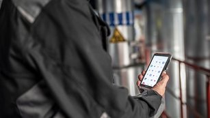 Ex-protected mobile communication solutions – i.safe MOBILE